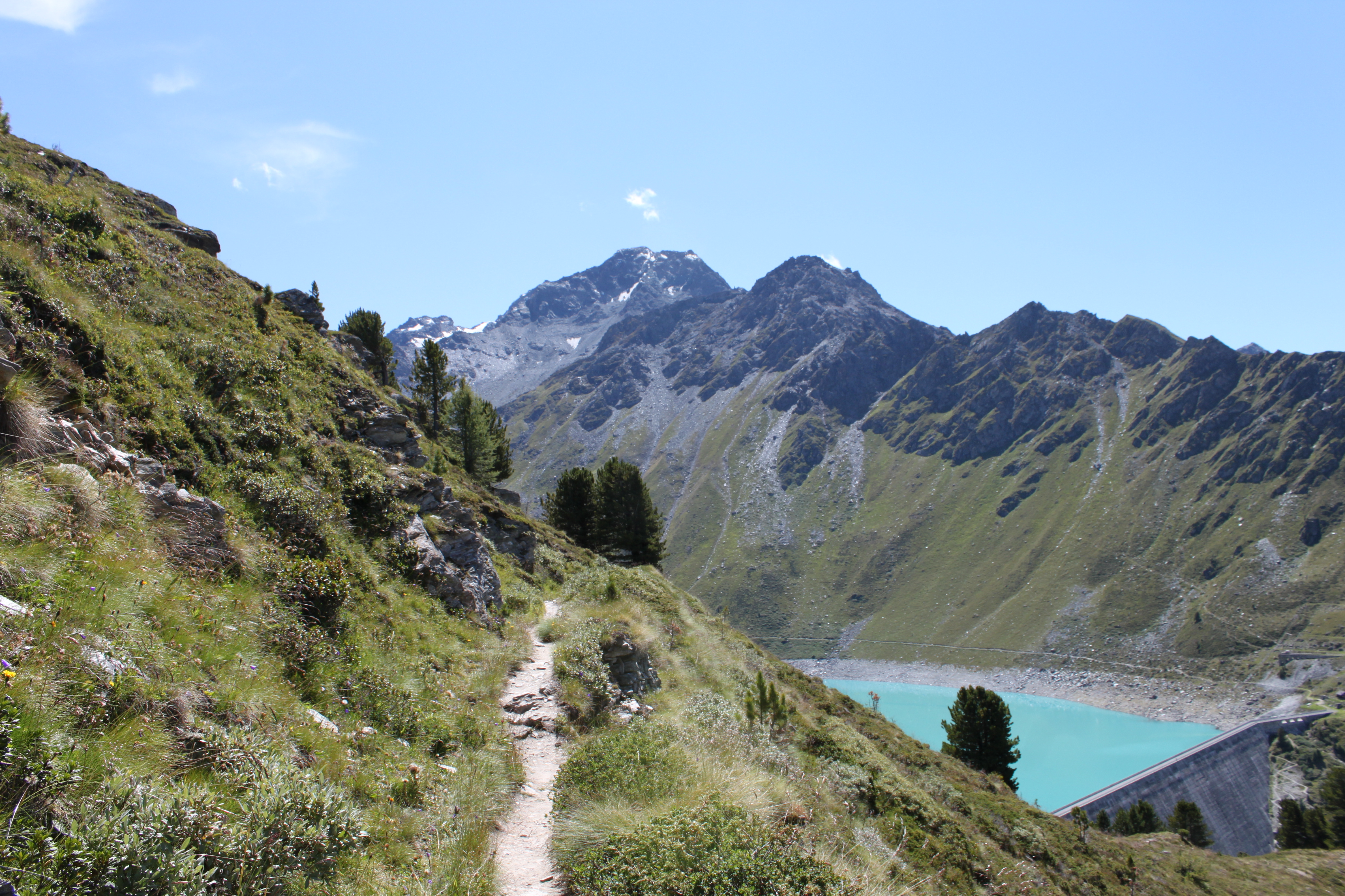 Barrage du Cleuson et lac du Grand Désert - Suisse