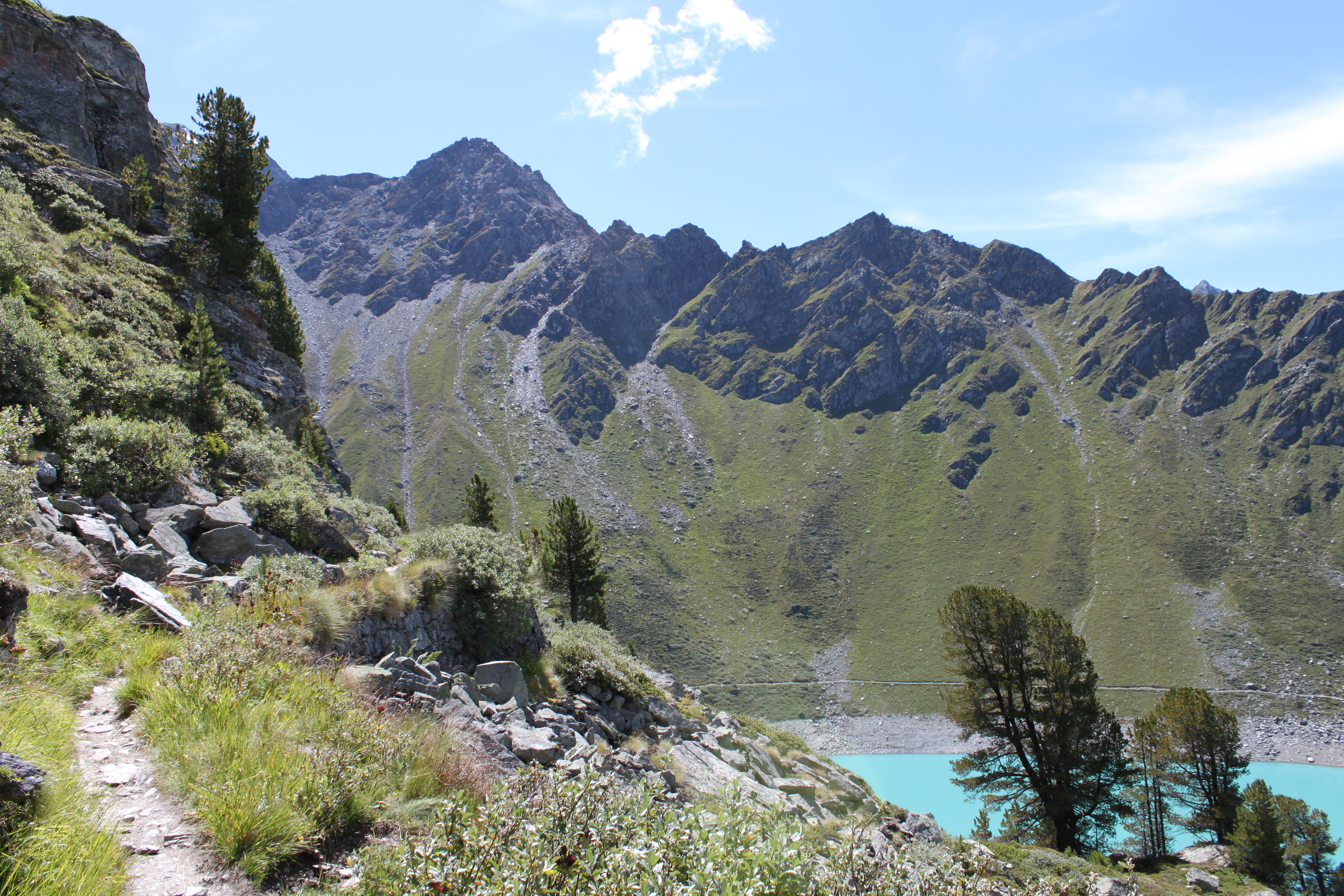 Barrage du Cleuson et lac du Grand Désert - Suisse