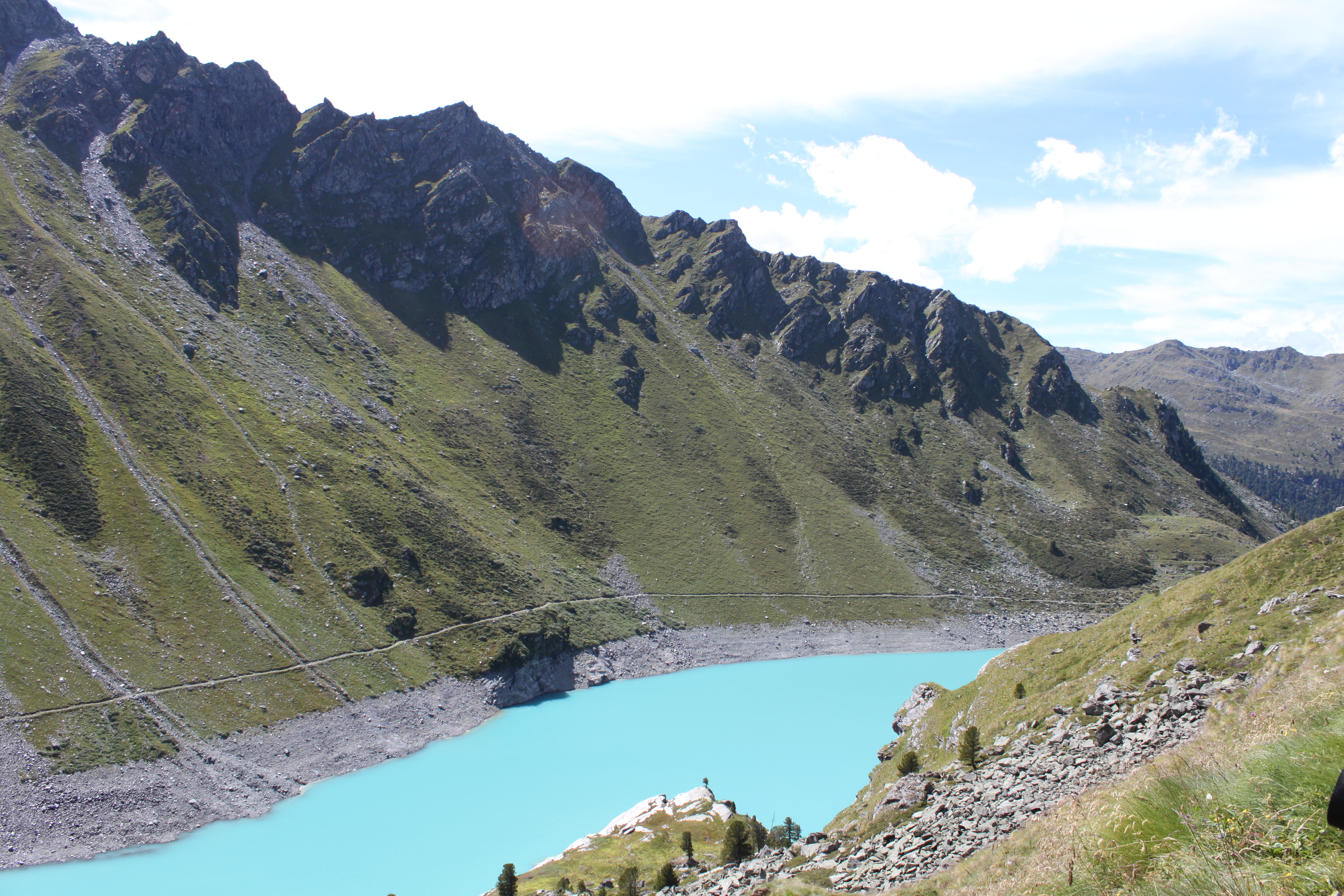 Barrage du Cleuson et lac du Grand Désert - Suisse
