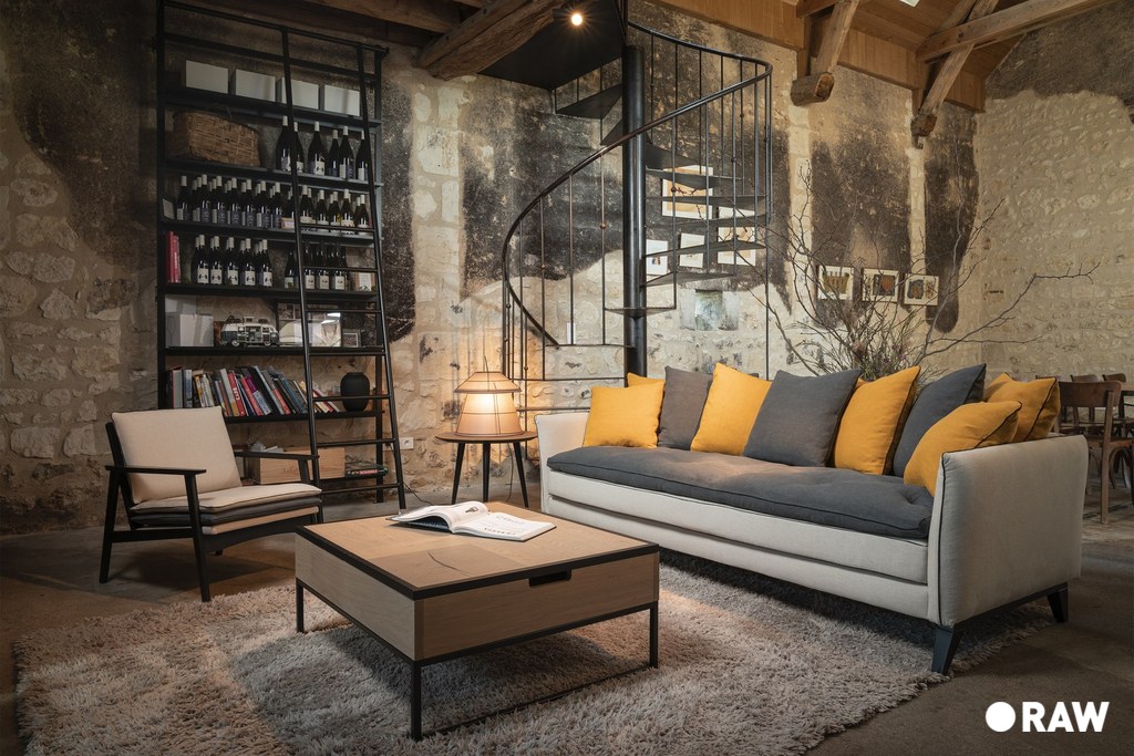 Tapissier décorateur, relooking de meubles et vente de canapés Ralph M