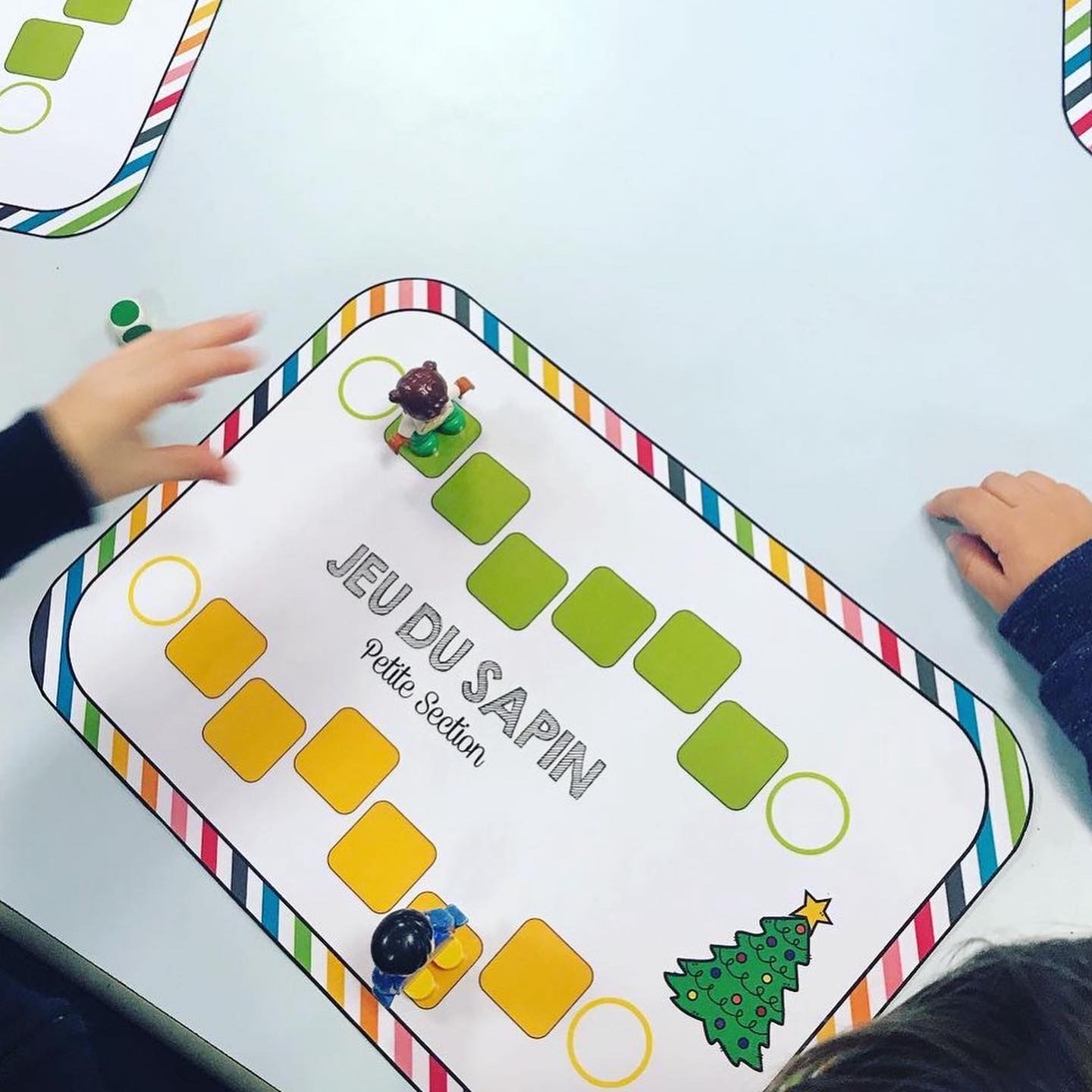 Crayons, Cahiers & Sourires - NOËL