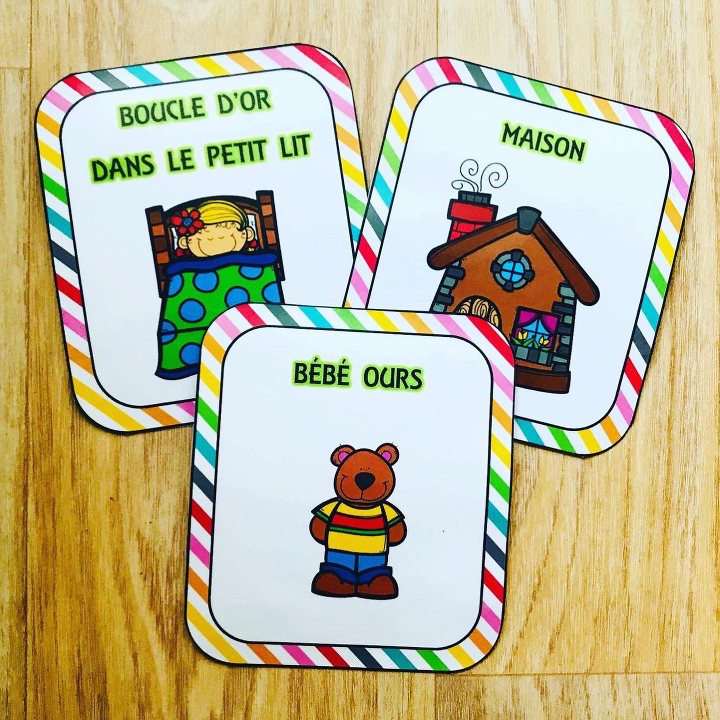 Crayons, Cahiers & Sourires - BOUCLE D'OR ET LES TROIS OURS